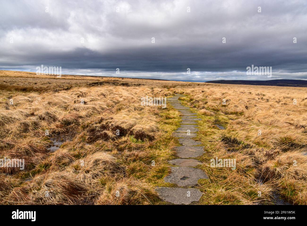 The Pennine Way trail, Heptonstall Moor, Pennines, Pennine Way, West ...