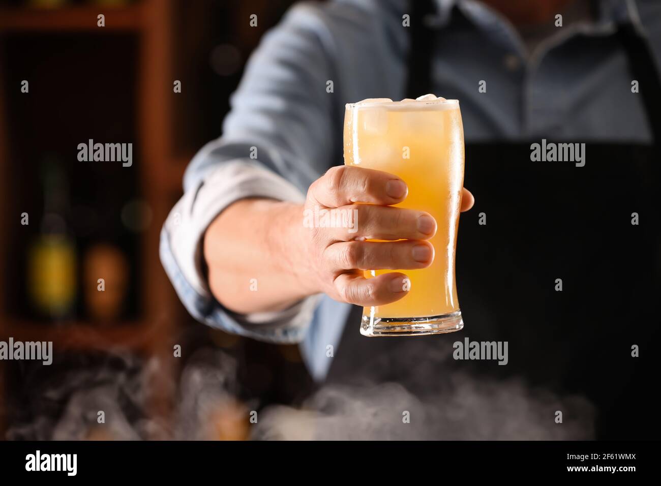 Ginger ale label hi-res stock photography and images - Alamy