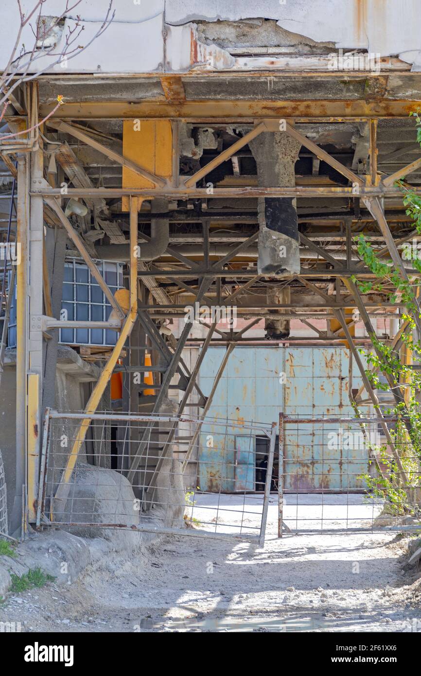 Old Abandoned Factory Building Derelict Industrial Structure Stock ...