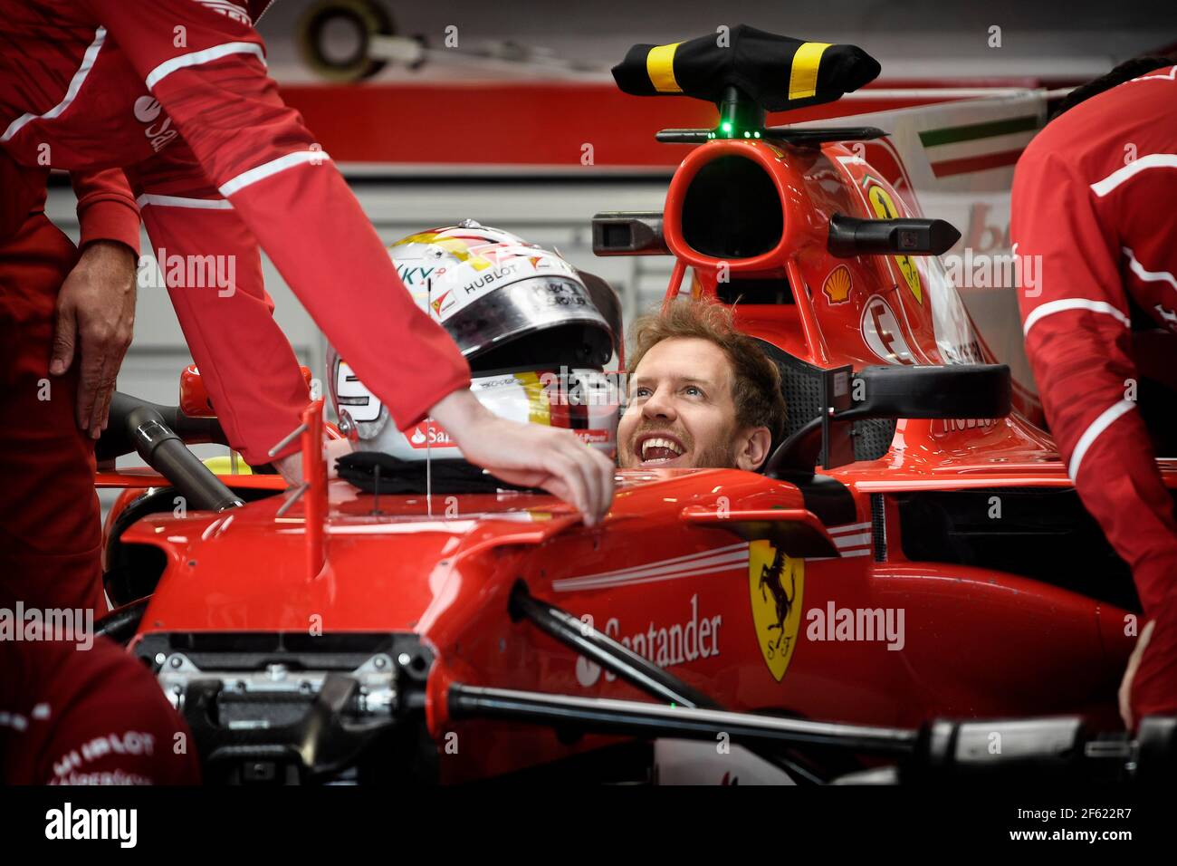 VETTEL Sebastian (ger) Ferrari SF70-H team scuderia Ferrari ambiance ...