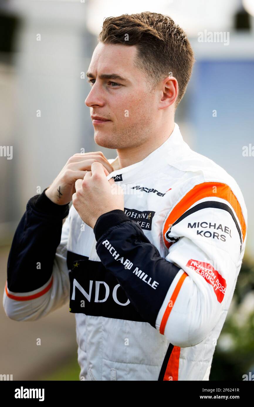 VANDOORNE Stoffel (bel) McLaren Honda MCL32 ambiance portrait during ...