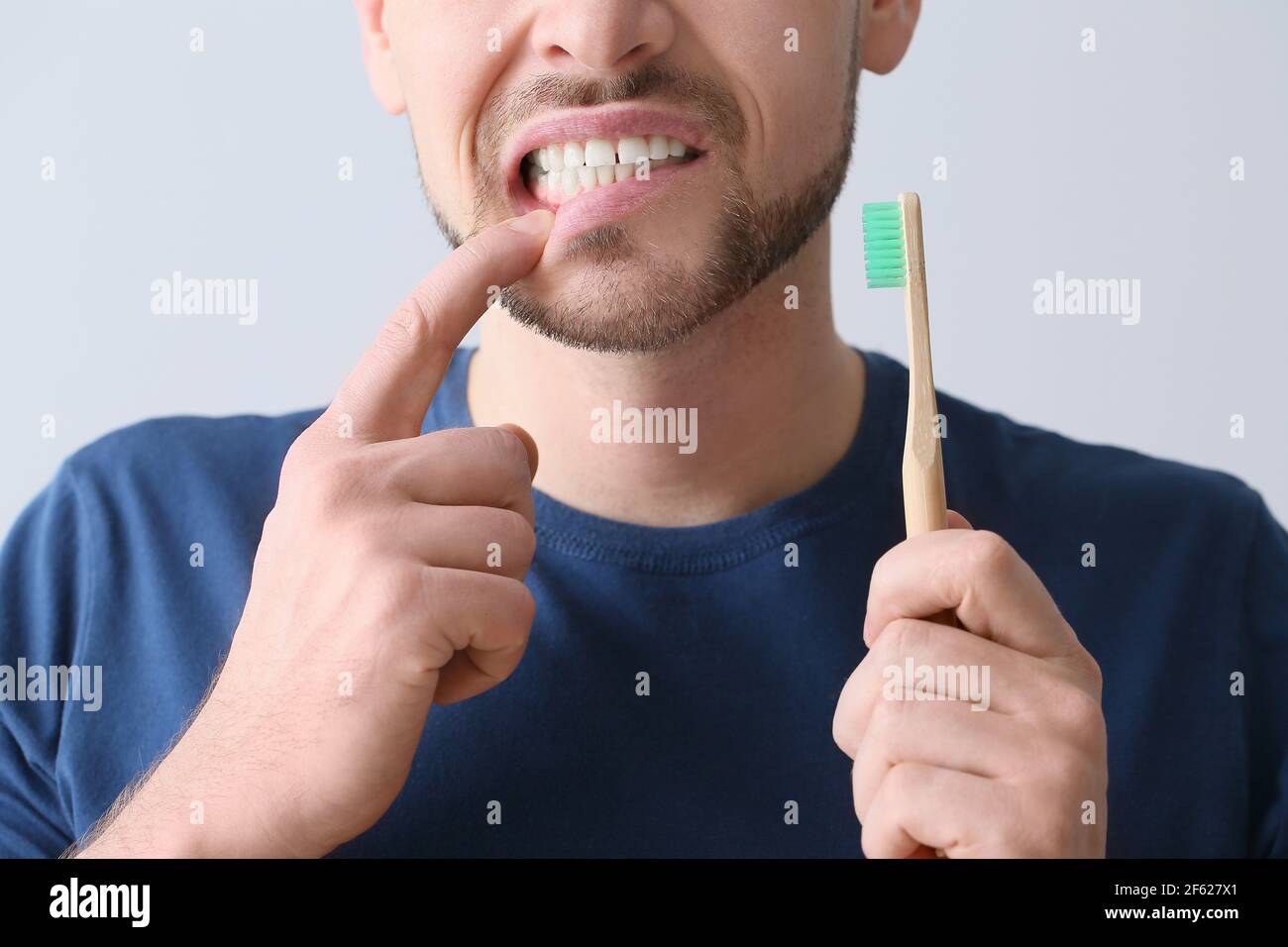 Aching teeth hi-res stock photography and images - Alamy