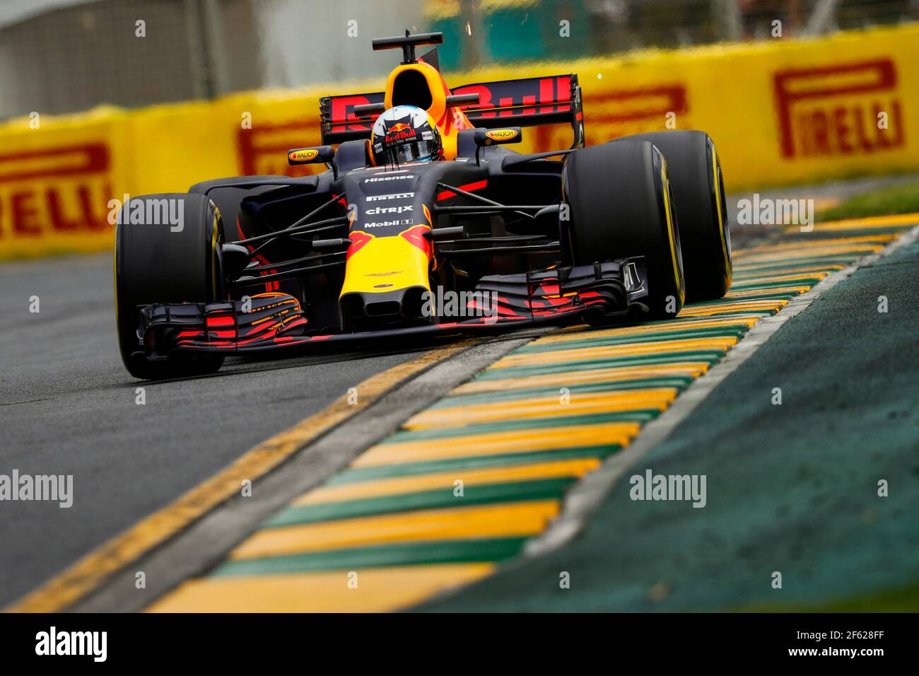RICCIARDO Daniel (aus) Red Bull Tag Heuer RB13 action during 2017 ...