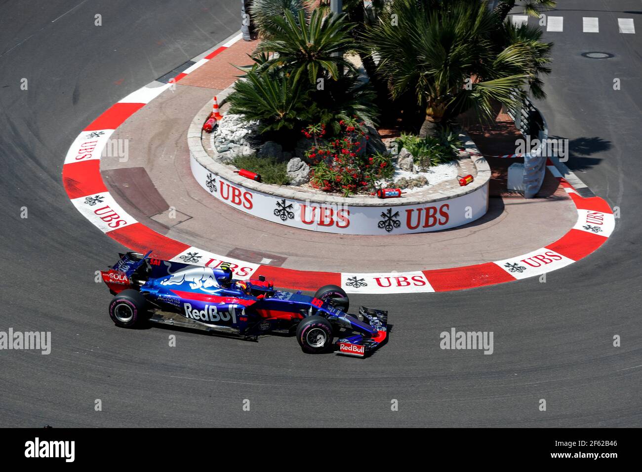 55 SAINZ Carlos (spa) Toro Rosso STR12 team Toro Rosso, action, during ...