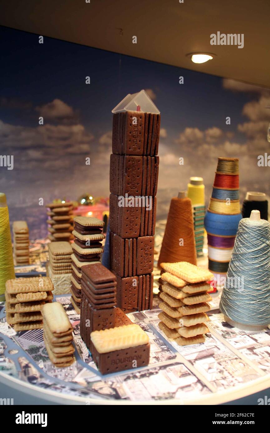 Global Cities, a major free exhibition examining recent changes in ten ...