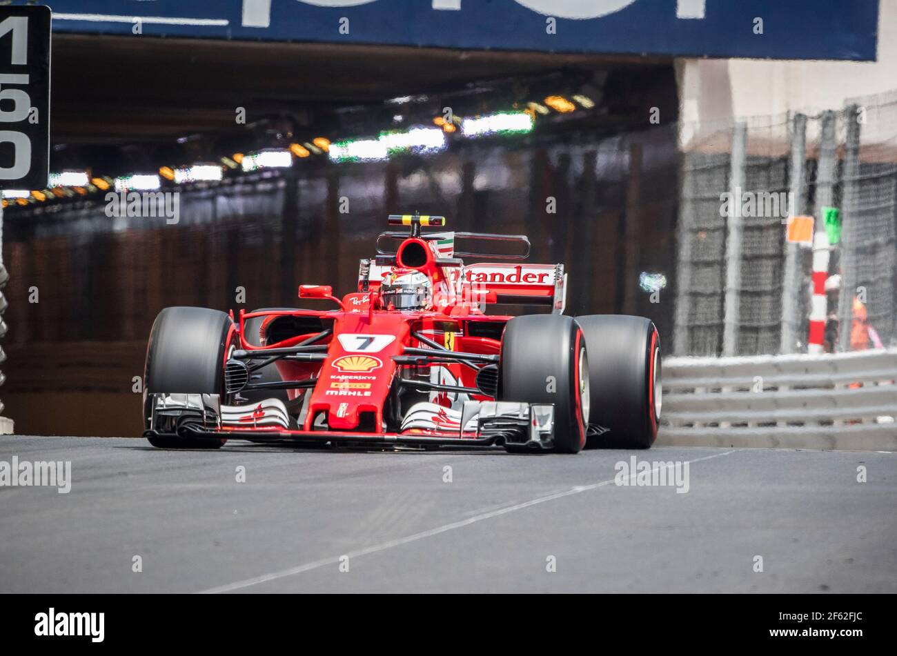 07 RAIKKONEN Kimi (fin) Ferrari SF70-H team scuderia Ferrari, action ...