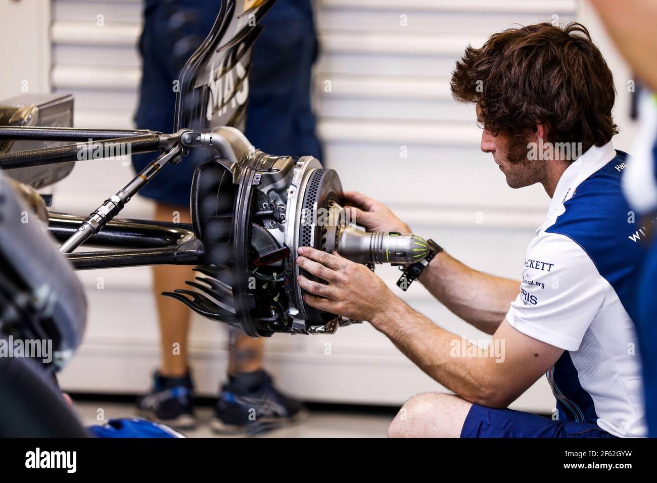 Williams f1 pit crew hi-res stock photography and images - Alamy