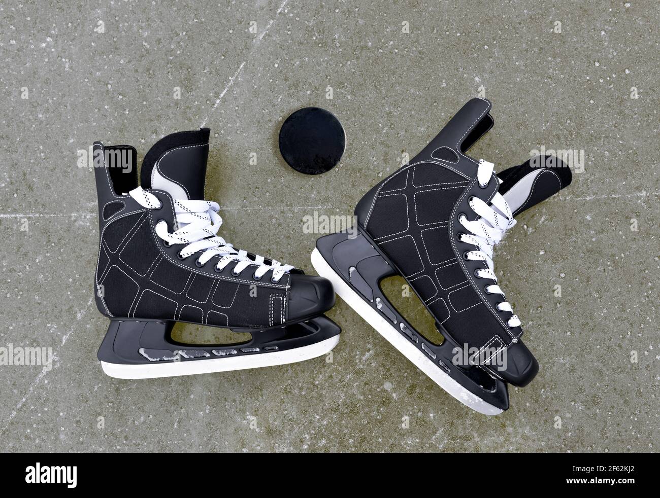 Hockey skates hi-res stock photography and images - Alamy