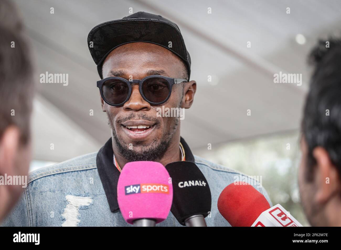 Portrait of usain bolt hi-res stock photography and images - Alamy