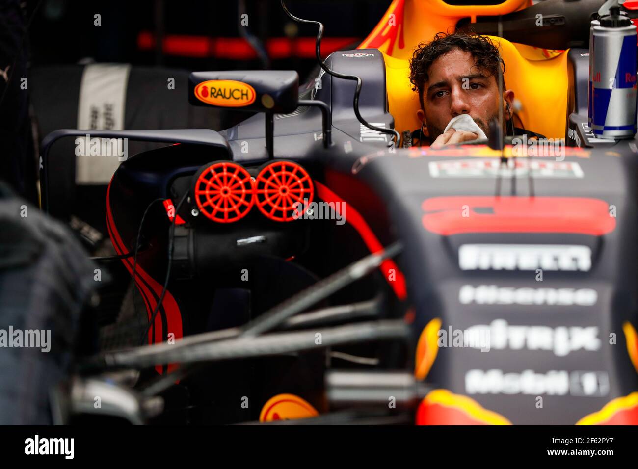 RICCIARDO Daniel (aus) Red Bull Tag Heuer RB13, ambiance portrait ...