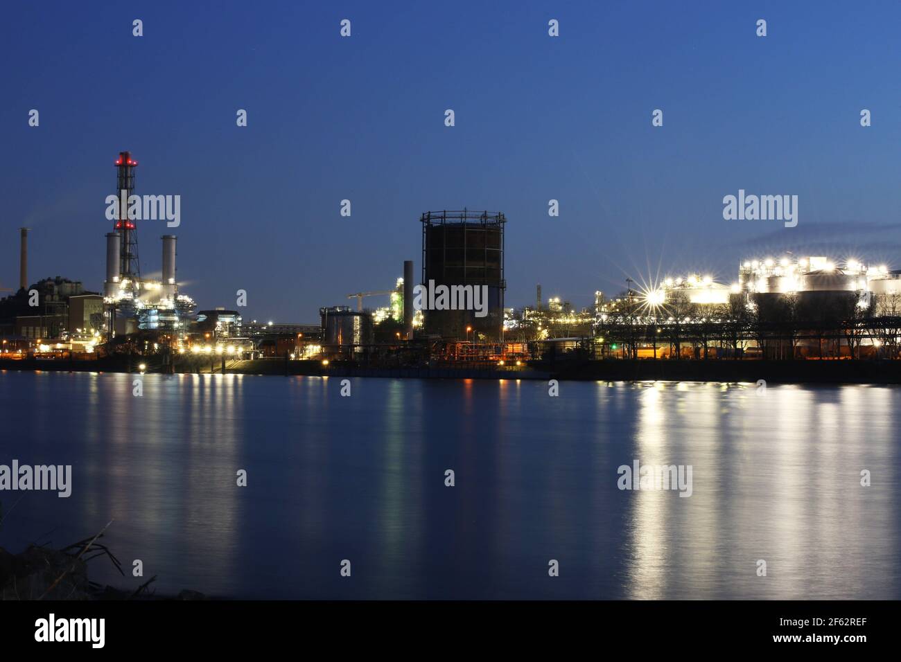 Basf headquarters hi-res stock photography and images - Alamy