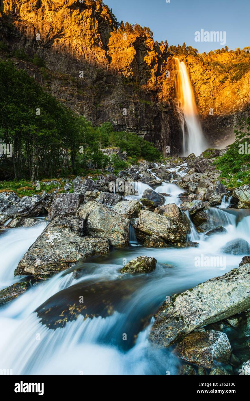 Beautiful view waterfall hi-res stock photography and images - Alamy
