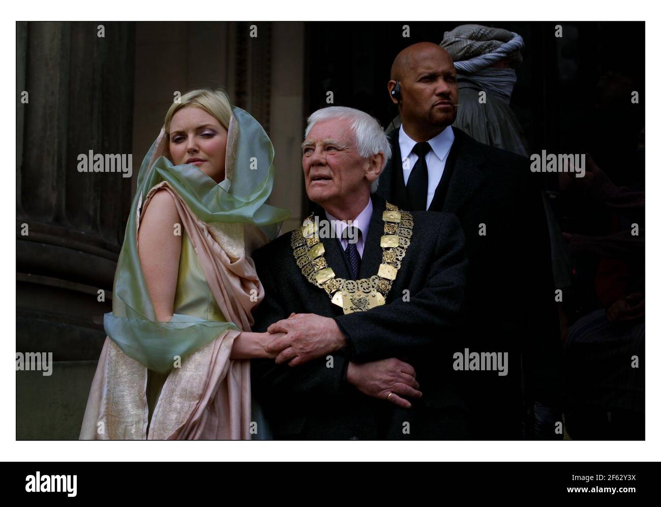 Filming of Revengers Tragedy Aug 2001 in and around St. Georges Hall ...