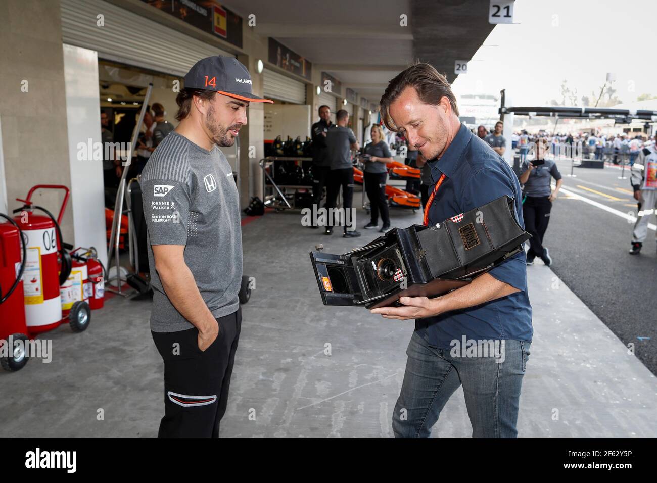 ALONSO Fernando (spa) McLaren Honda MCL32, portrait during the 2017 ...
