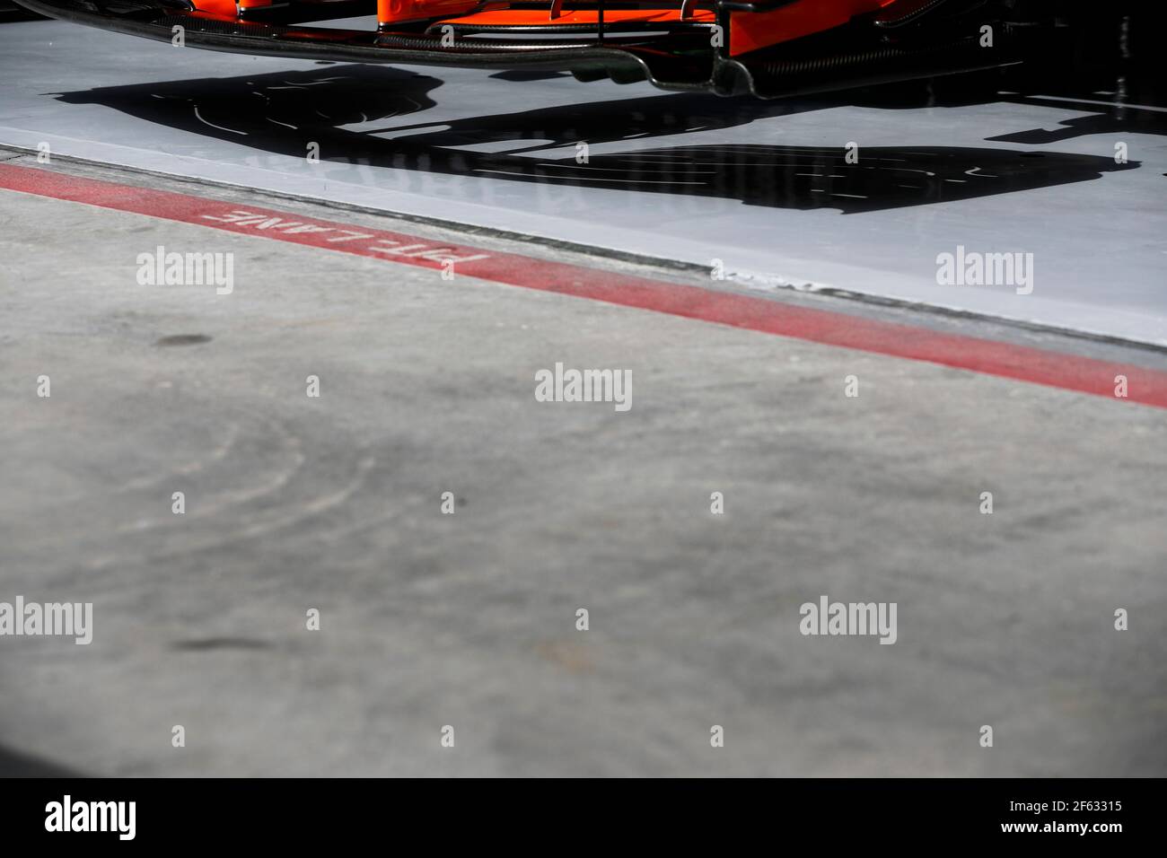 McLaren Honda MCL32 front wing shadow during 2017 Formula 1 FIA world ...