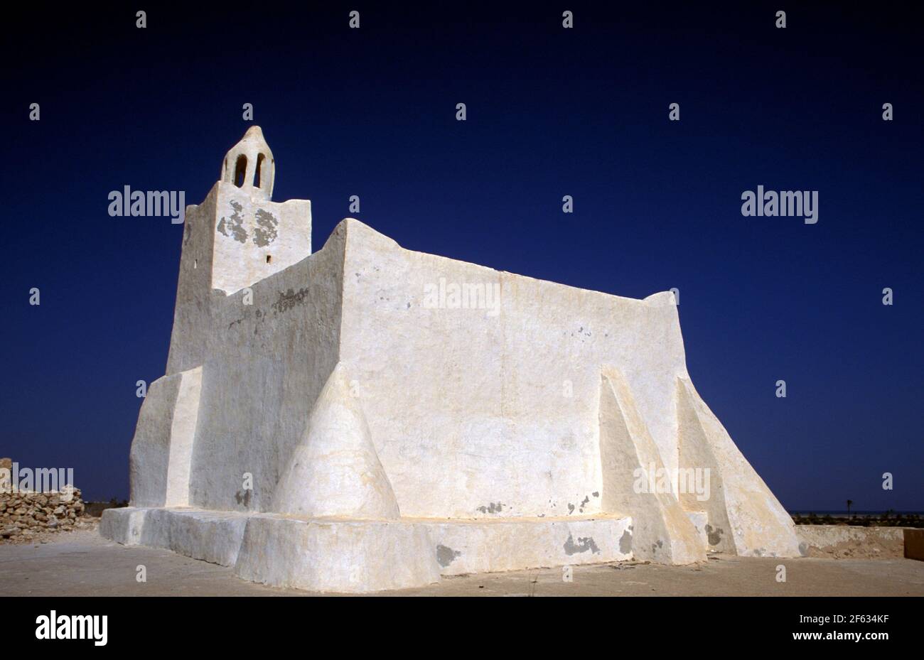 Old mosque djerba tunisia hi-res stock photography and images - Alamy