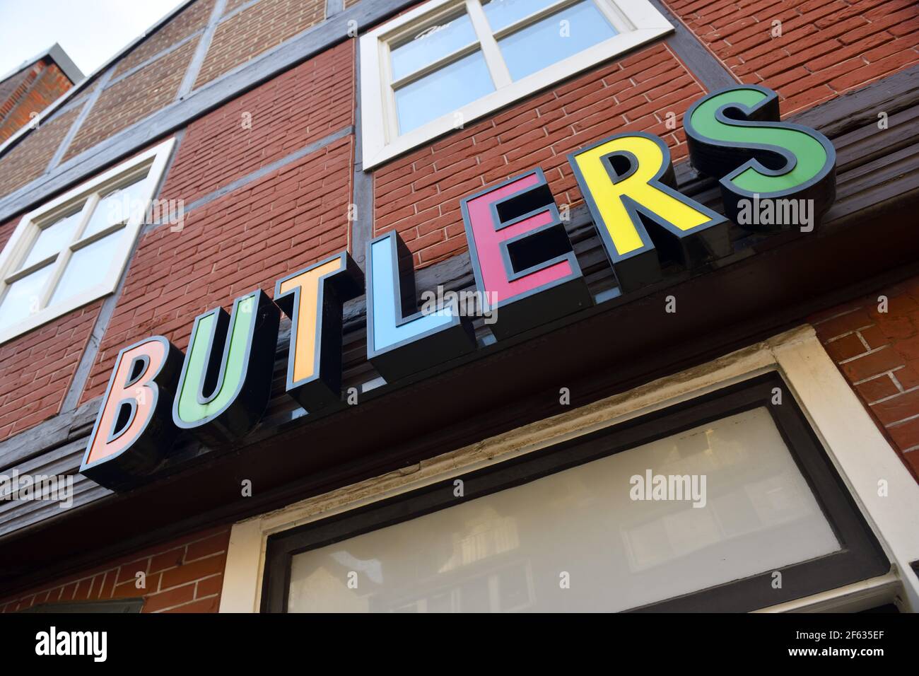 Butlers store hi-res stock photography and images - Alamy