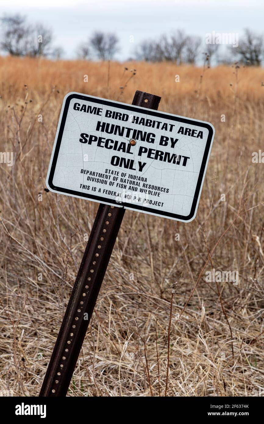Public hunting sign hi-res stock photography and images - Alamy