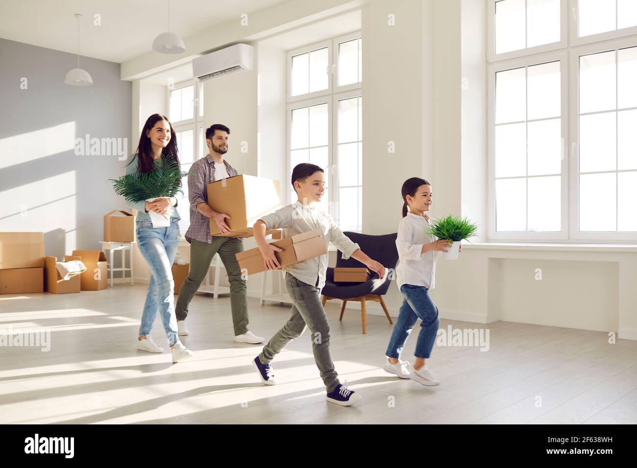 Children carrying empty boxes hi-res stock photography and images - Alamy