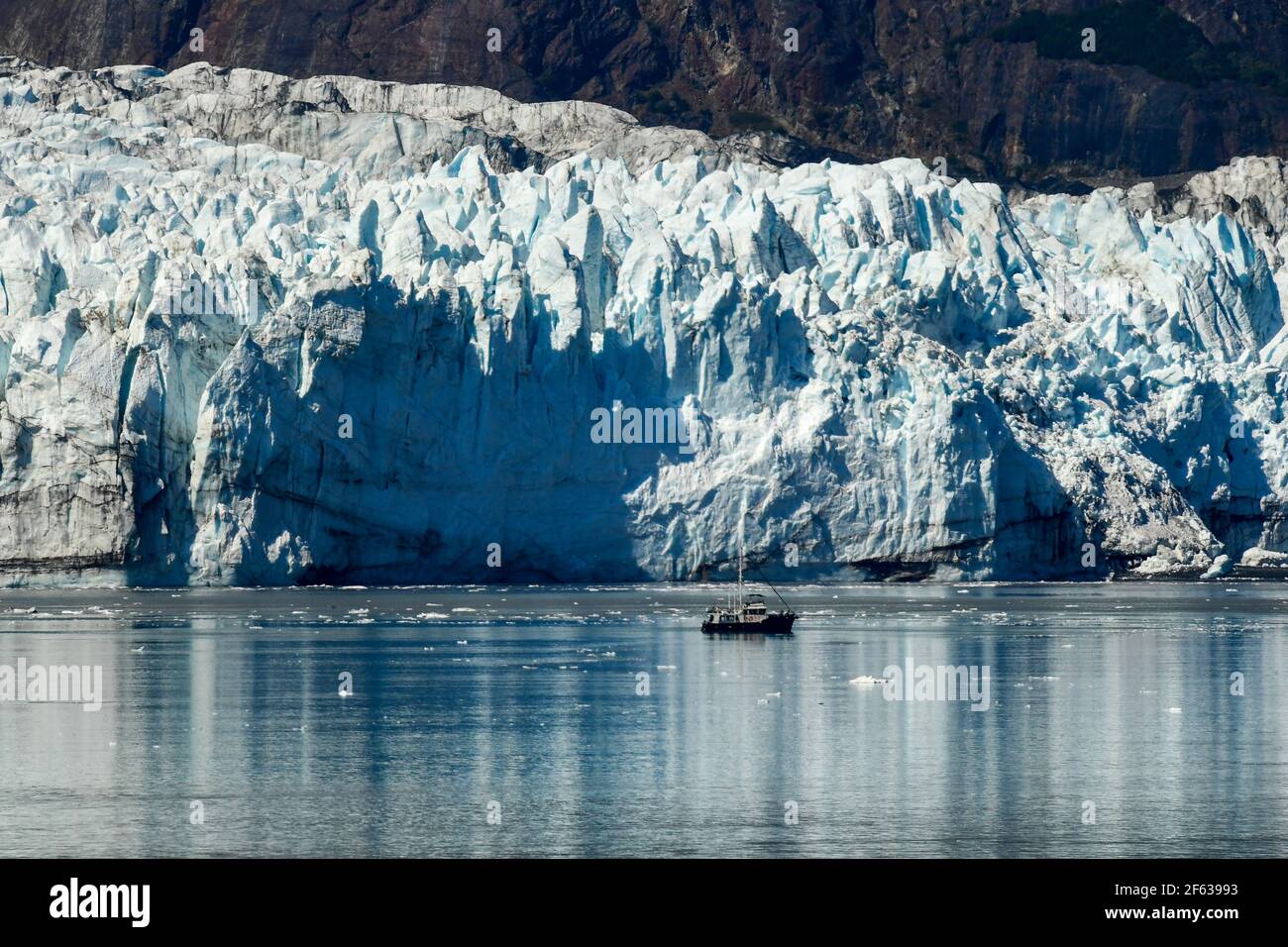 Inside Passage from Glacier Bay to Vancouver BC Stock Photo - Alamy
