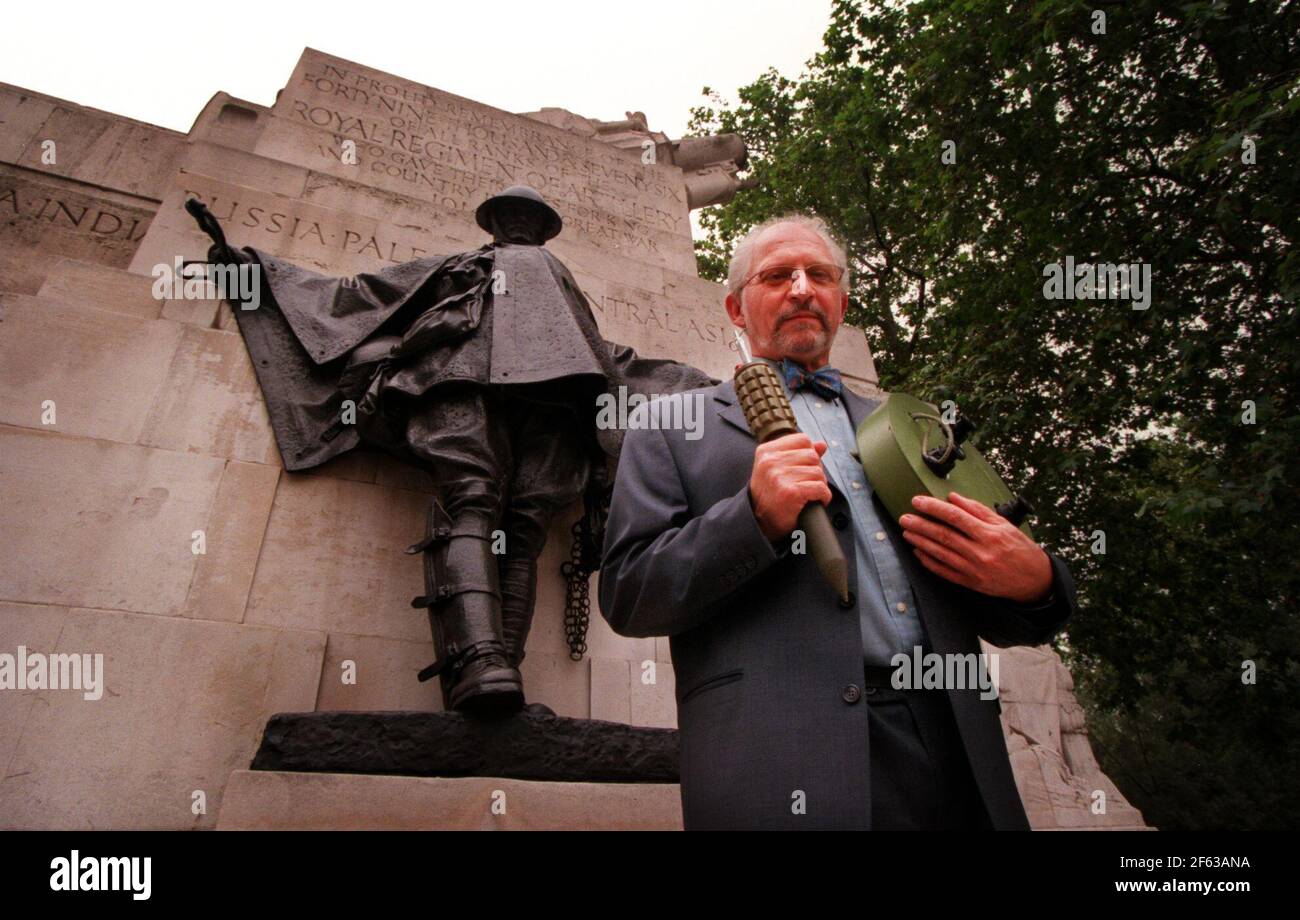 Bob French Inventer and Director of Redbus. June 2000 Who has invented ...