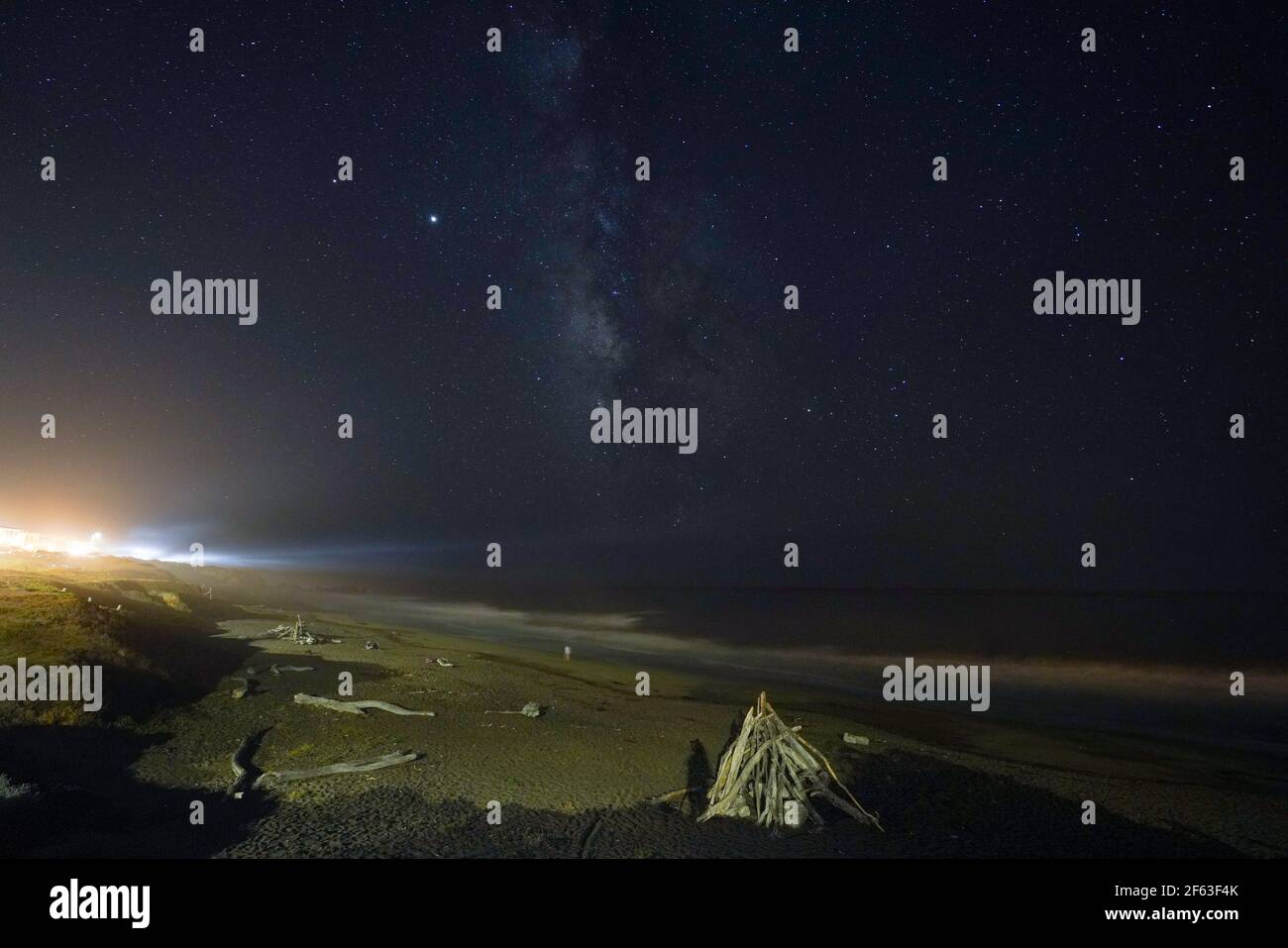 Night time view of the Milky Way Galaxy from Cambria California Stock ...