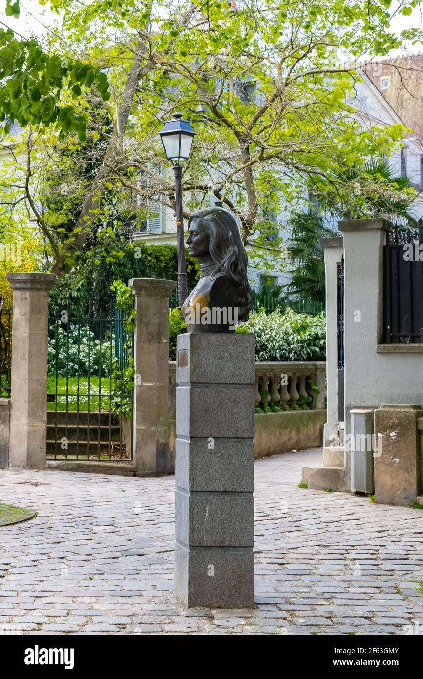 Montmartre, April 9th, 2020, place Dalida, famous French singer, place ...