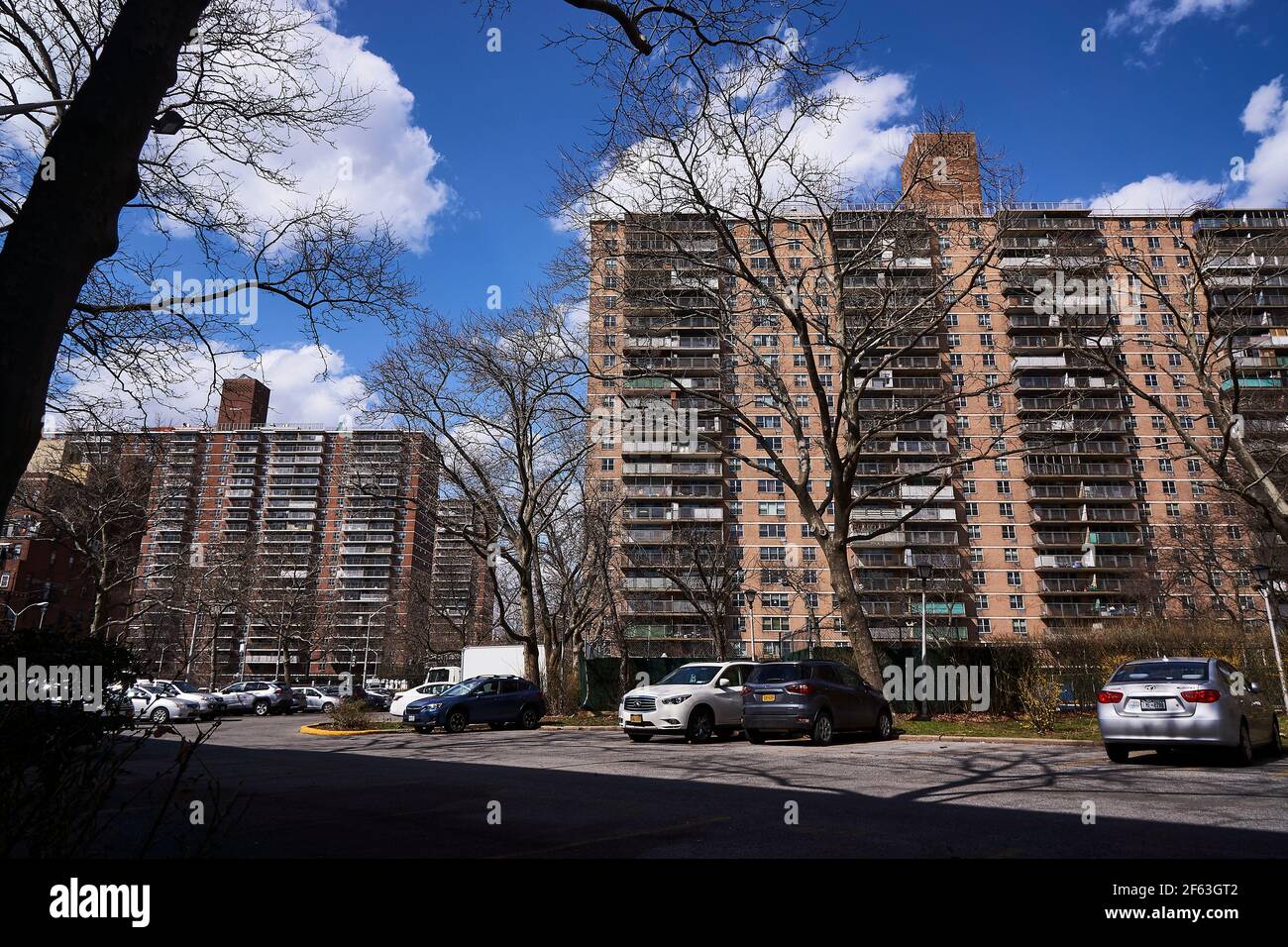 Co-Op buildings on 54 Boerum St, Brooklyn Stock Photo - Alamy
