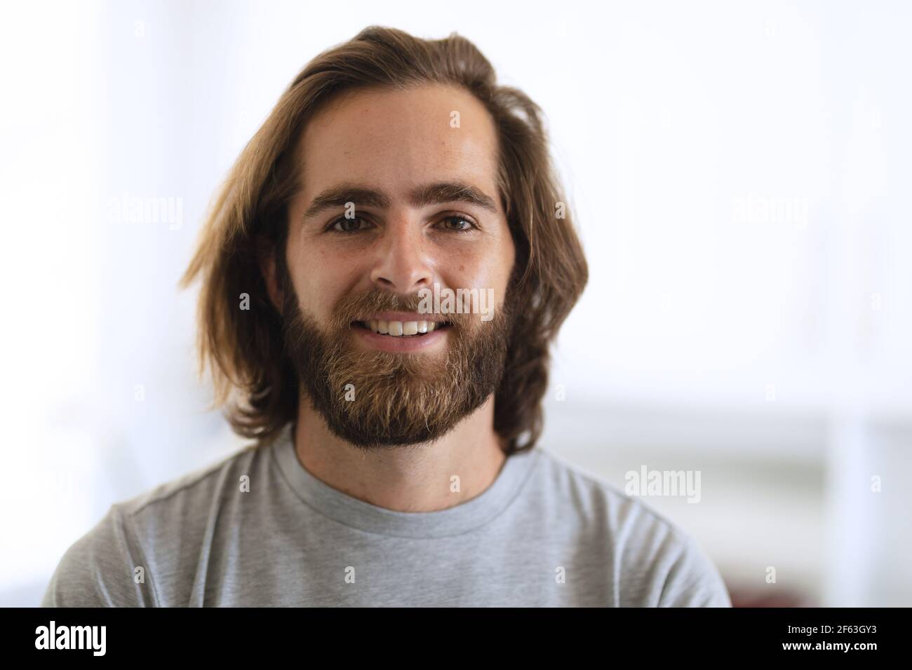 Caucasian man hi-res stock photography and images - Alamy