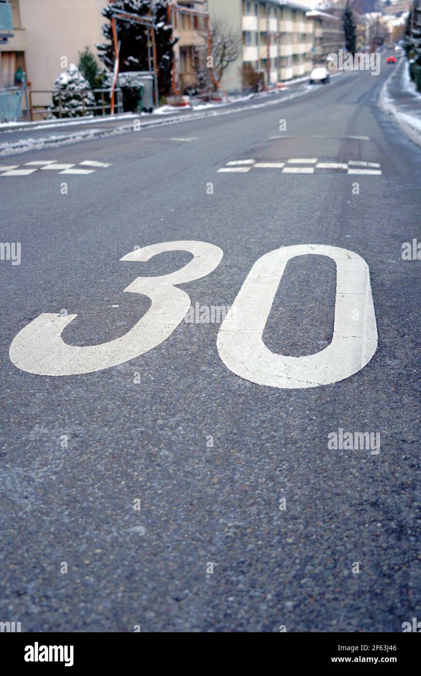 Speed limit marking of 30 km per hour zone as a form of speed management in residential areas in ...