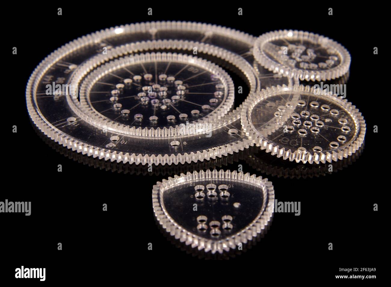 Plastic spirograph tool for drawing various curves for education ...