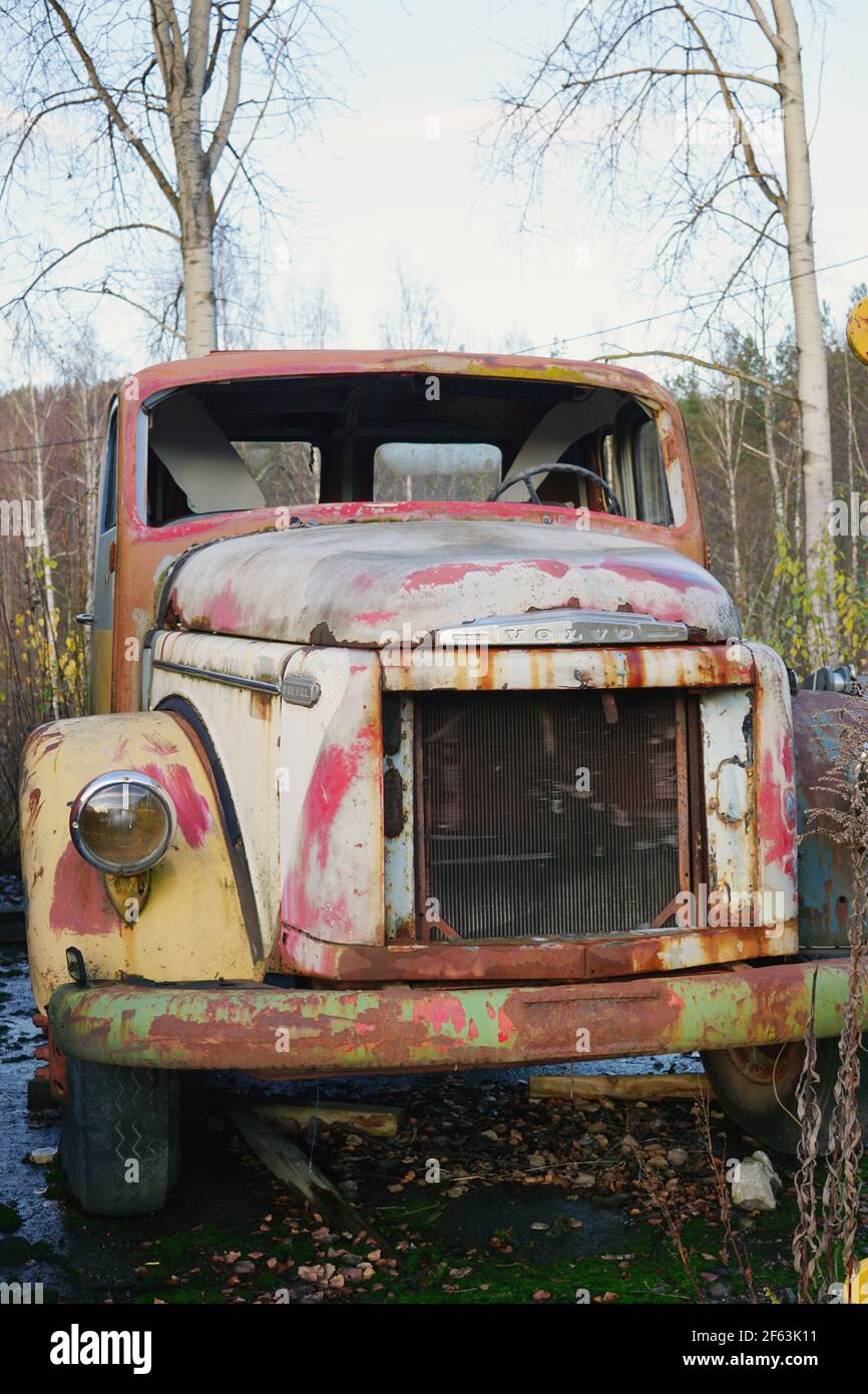 Vintage volvo truck hi-res stock photography and images - Alamy