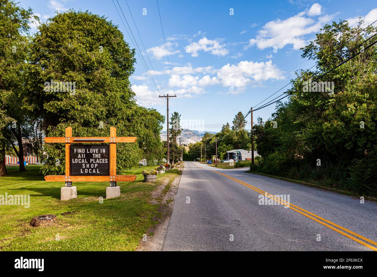 Naramata road hi-res stock photography and images - Alamy