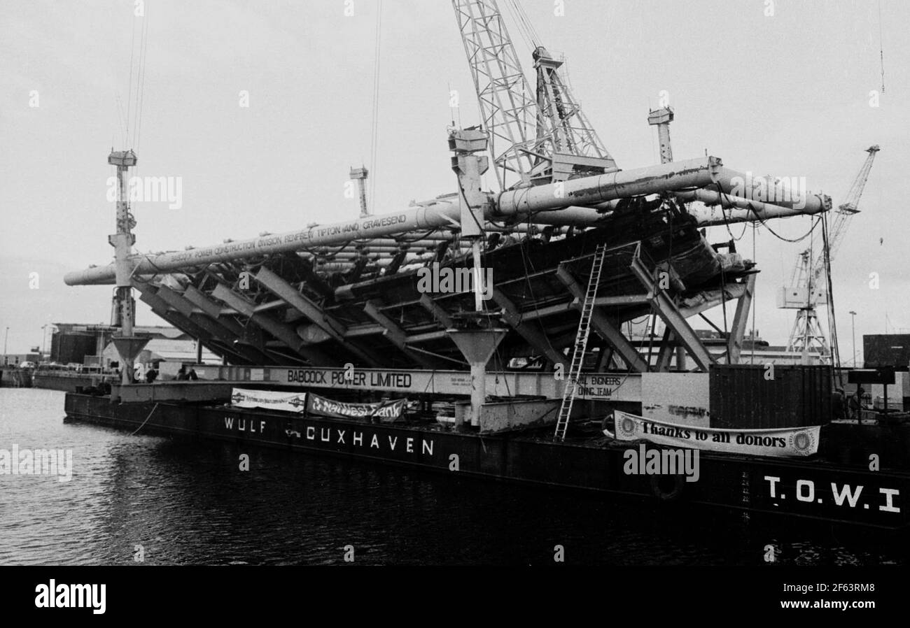 The Mary Rose Arrives At Portsmouth Naval Base 1982 Pic Mike Walker