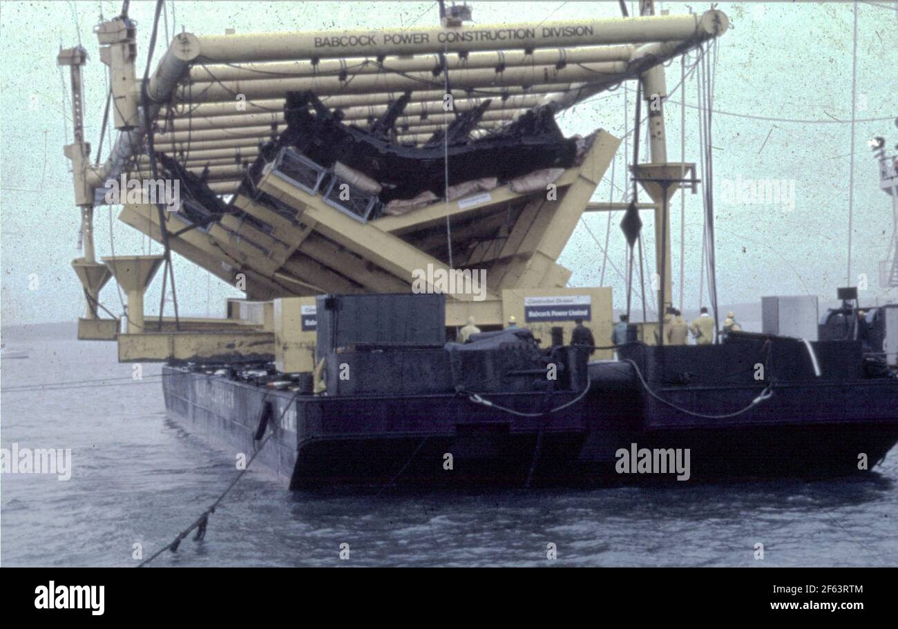Raising the mary rose hi-res stock photography and images - Alamy