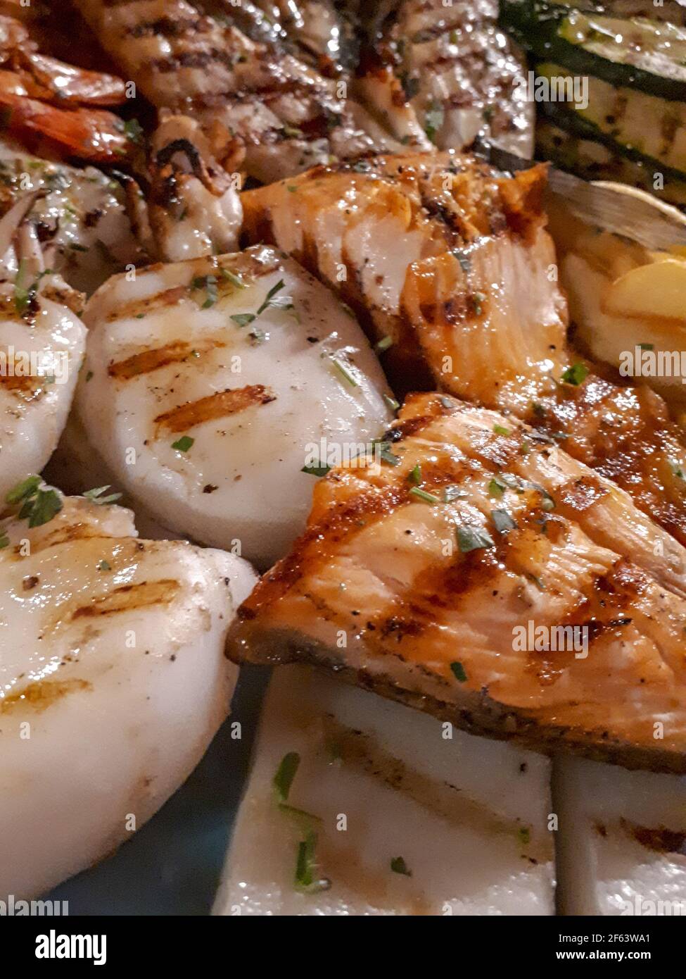 Fish dish hi-res stock photography and images - Alamy