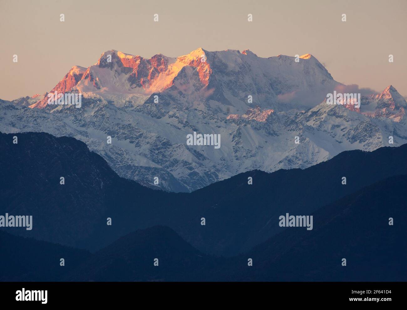 Mount Chaukhamba evening view, Himalaya, Indian Himalayas, great ...