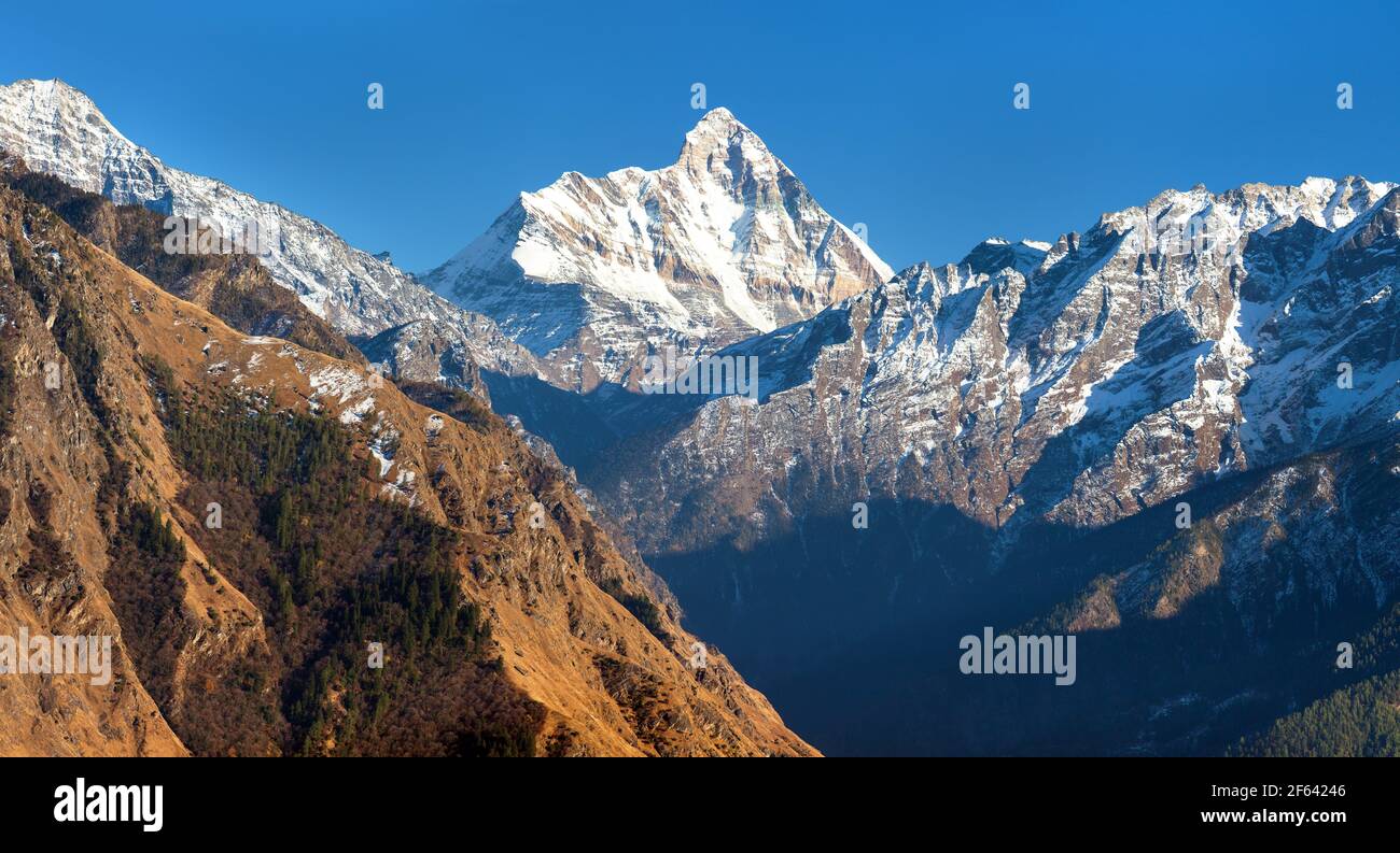 Nanda devi national park uttarakhand hi-res stock photography and images - Alamy