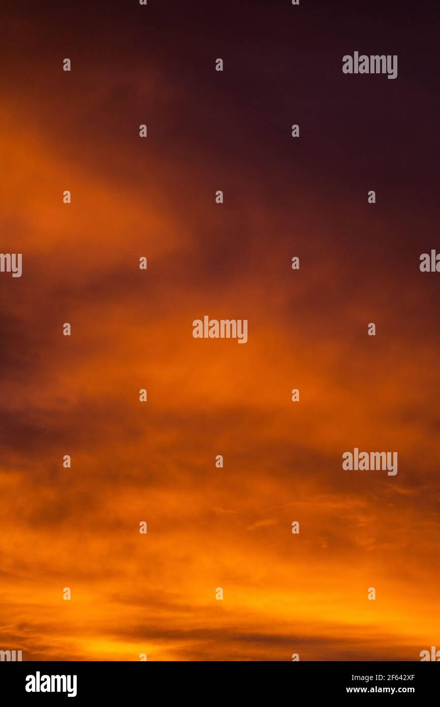 Voluminous clouds hi-res stock photography and images - Alamy