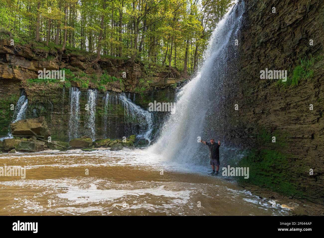 Balls falls conservation hi-res stock photography and images - Alamy