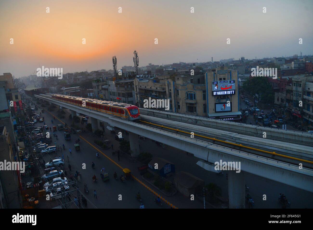 Speedo buses hi-res stock photography and images - Alamy