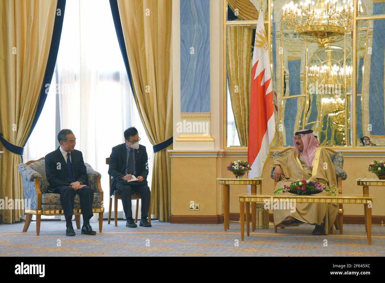 The king of bahrain hamad bin isa al khalifa hi-res stock photography ...