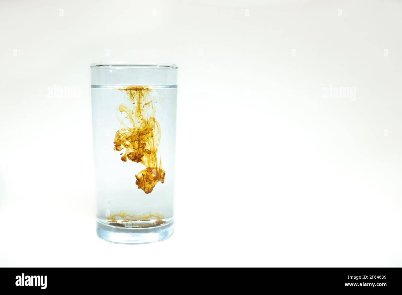 Colloidal system hi-res stock photography and images - Alamy