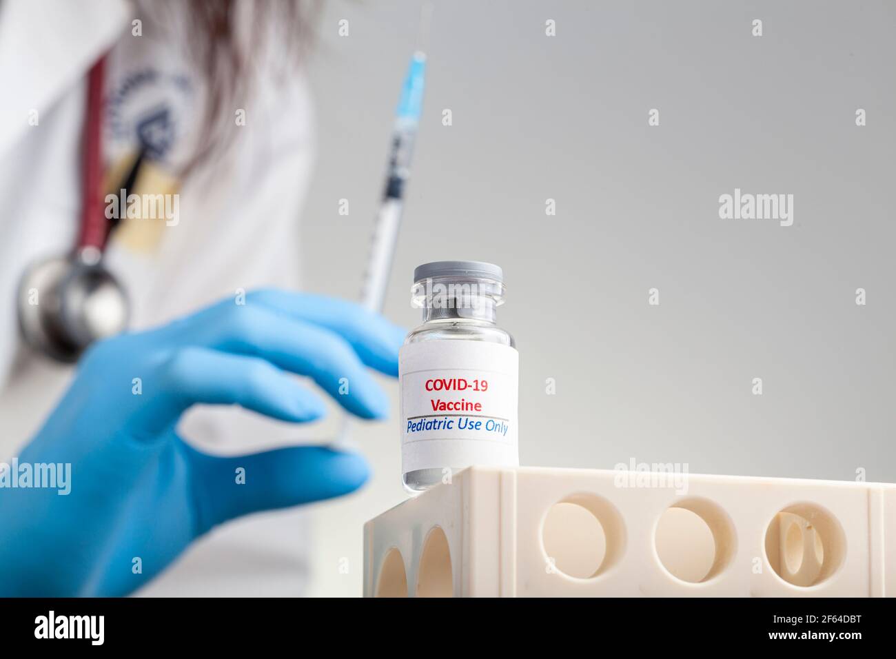 Clinical trial use only vial hi-res stock photography and images - Alamy