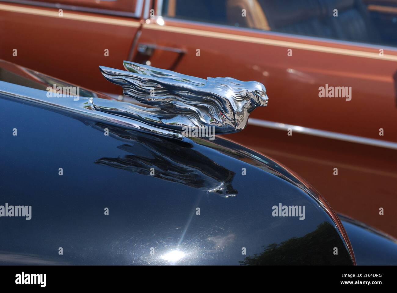 1941 cadillac winged goddess hood ornament hi-res stock photography and ...