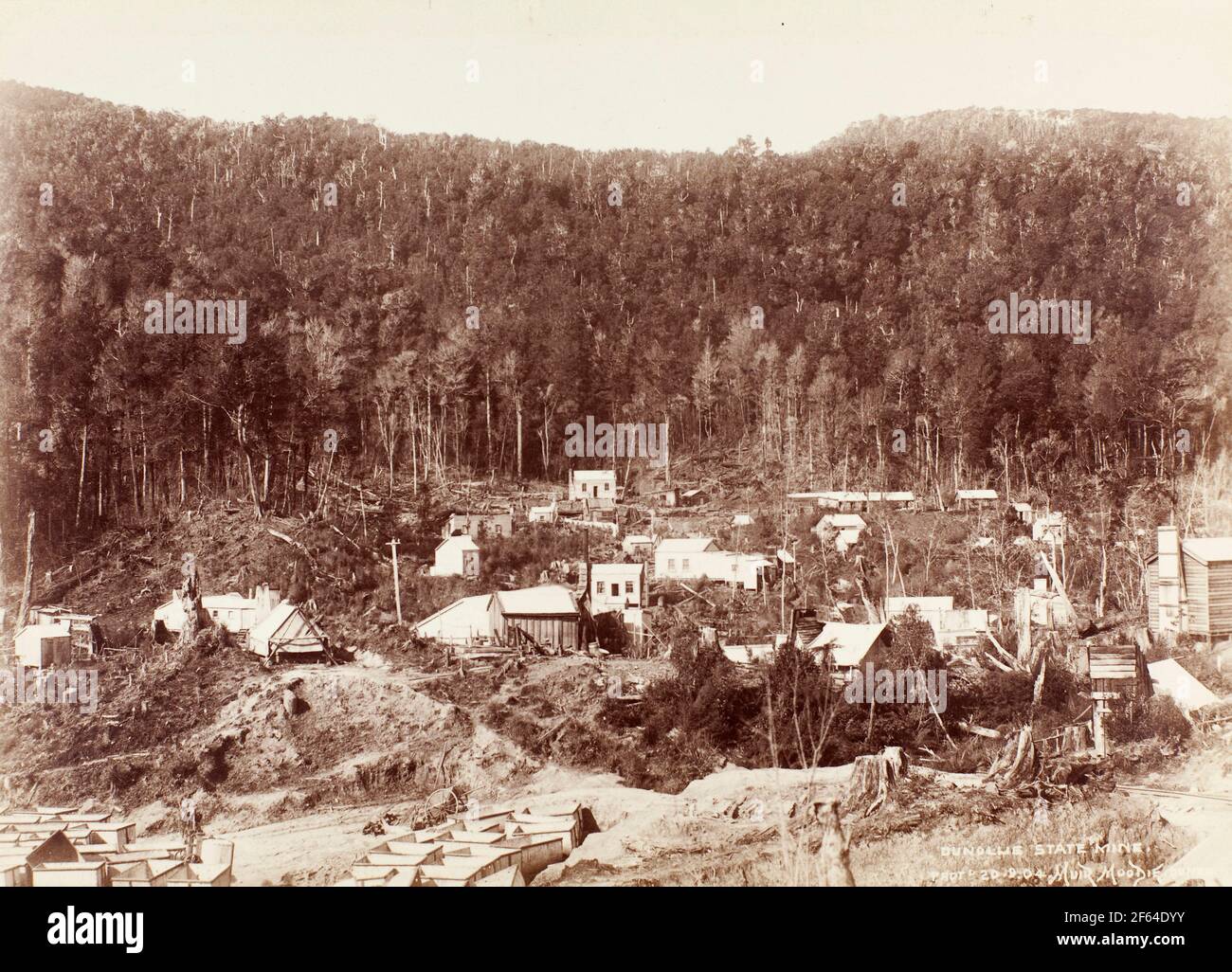 Coal mining town 1900s hi-res stock photography and images - Alamy