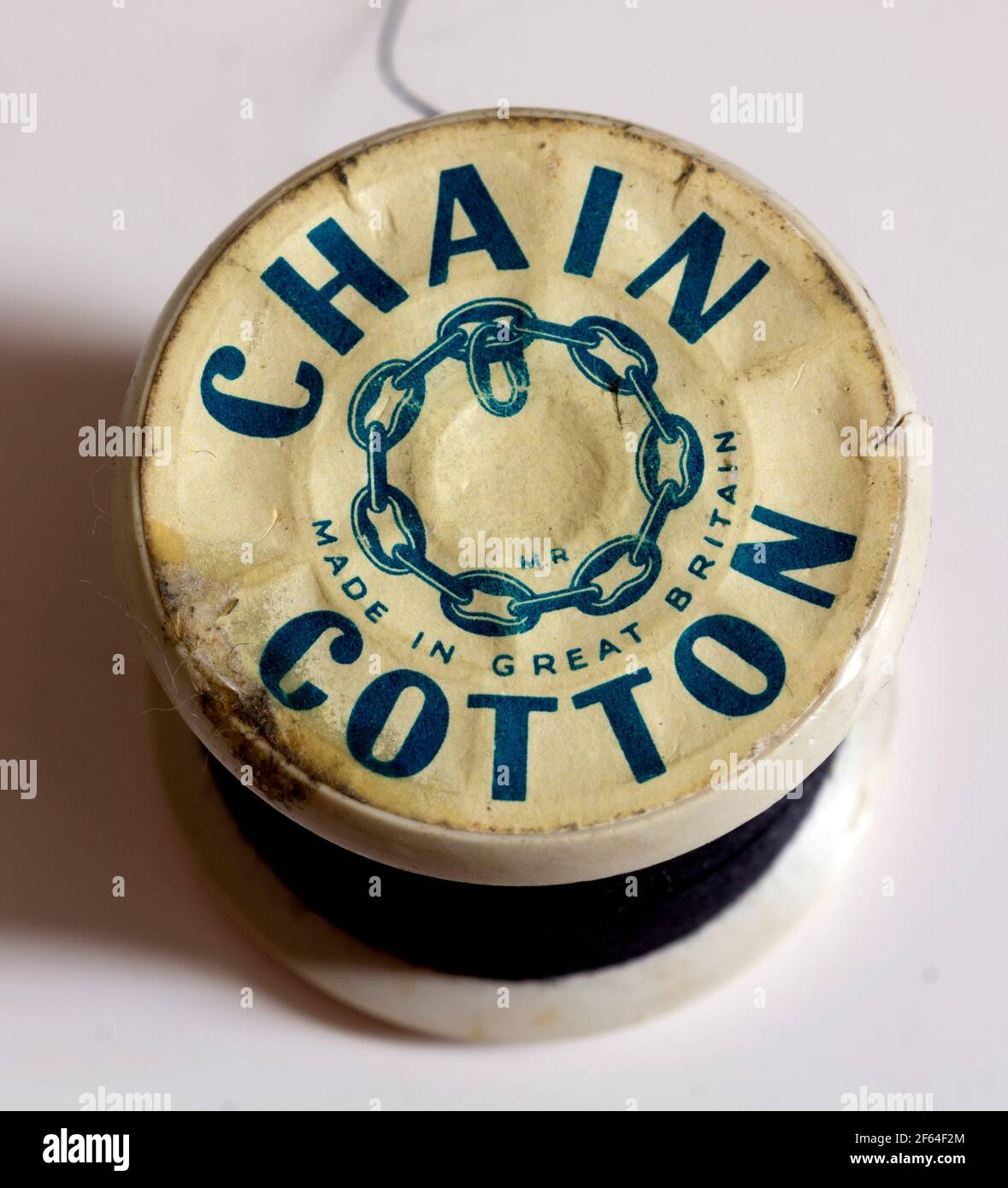 A reel of Chain Cotton Stock Photo - Alamy