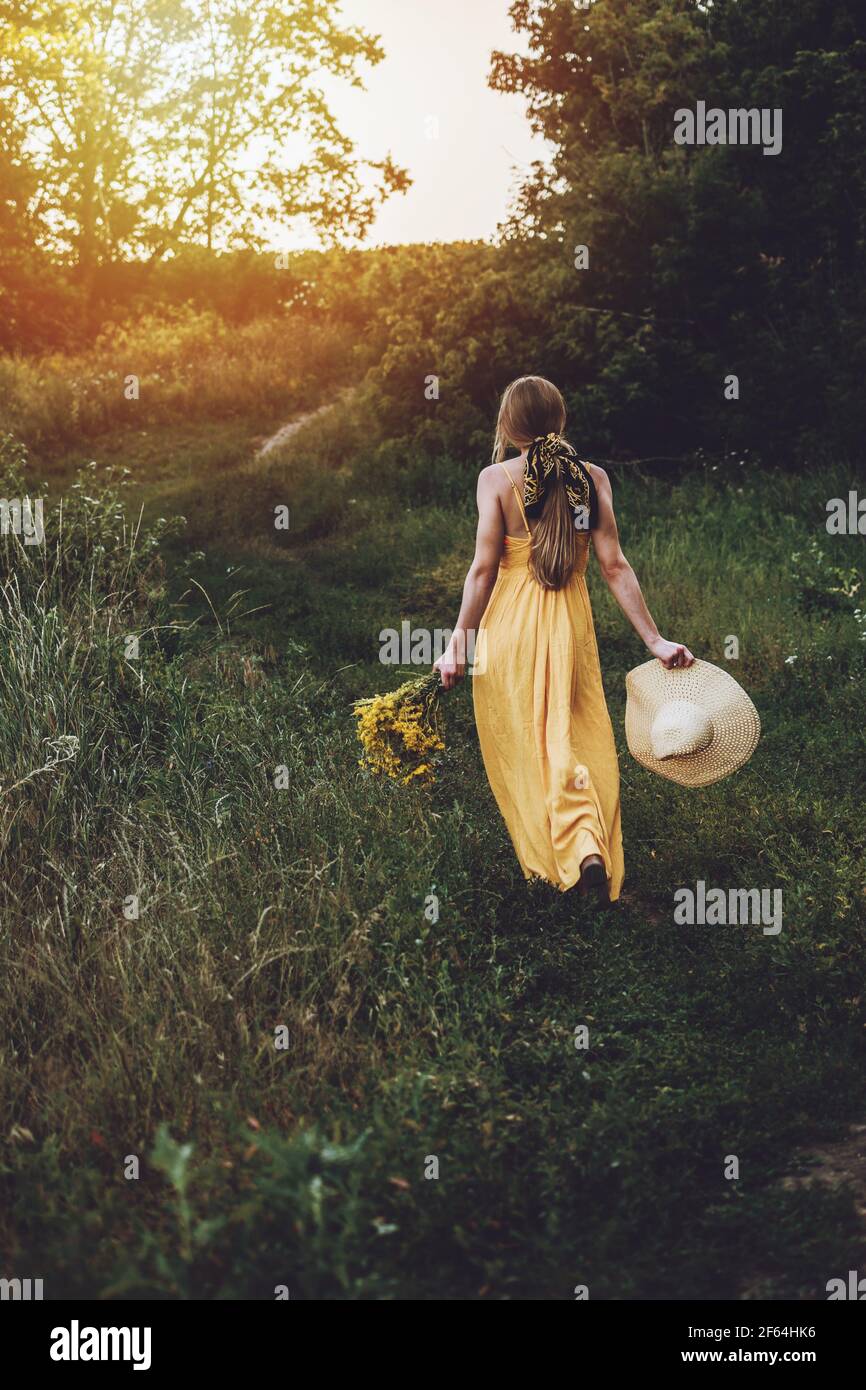 Countrycore hi-res stock photography and images - Alamy