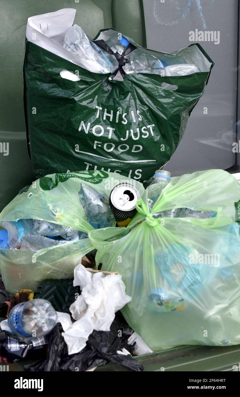 Food waste bag hi-res stock photography and images - Alamy
