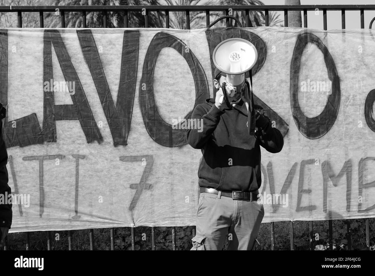 Covid 03 Black and White Stock Photos & Images - Alamy